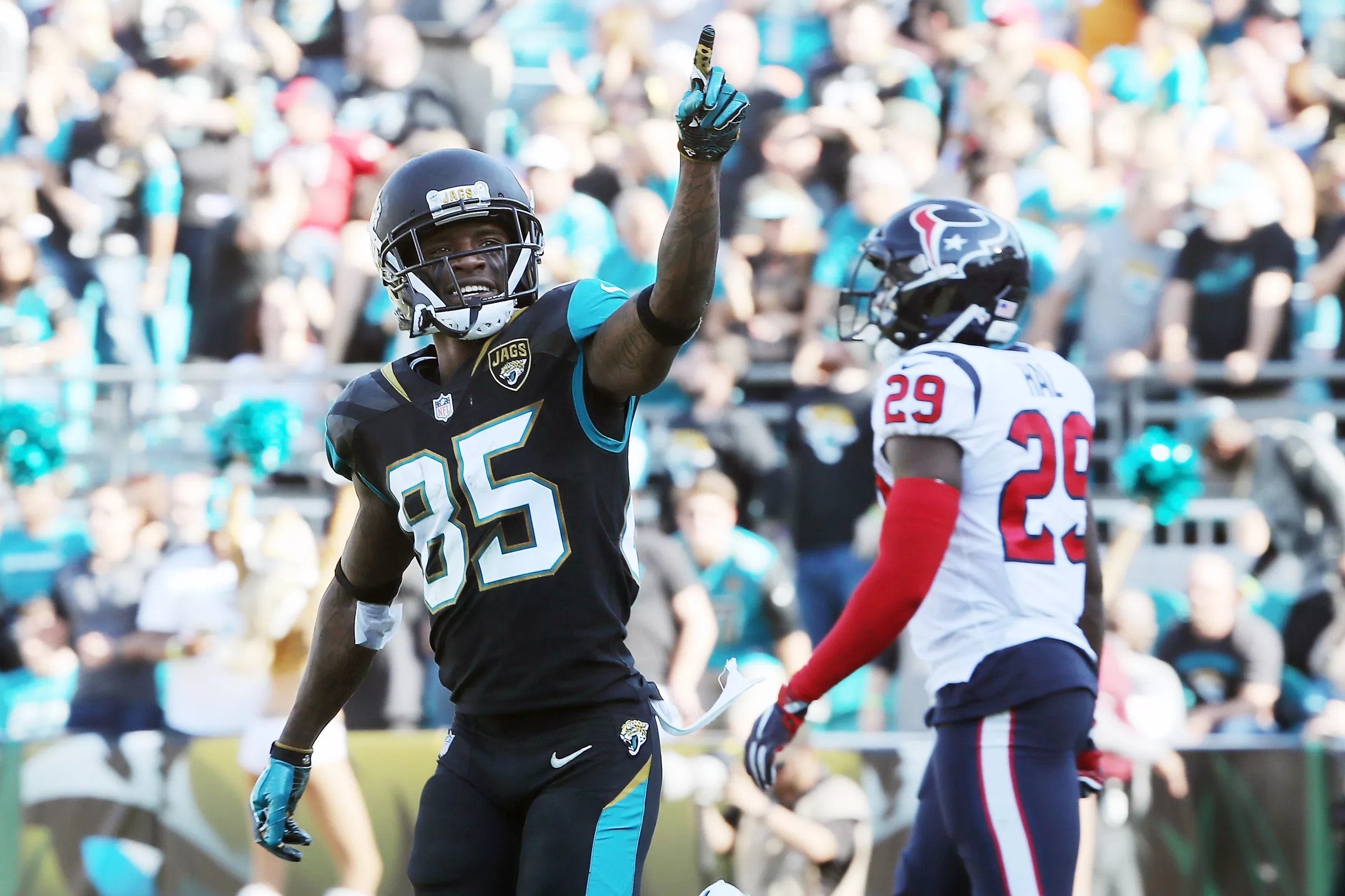 Jaydon Mickens went from sleeping in his car to returning punts to ...