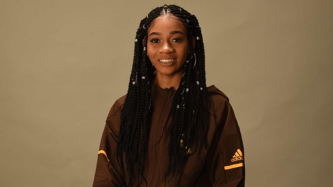 Wyoming women's 4x100 relay team qualifies for NCAA Championships