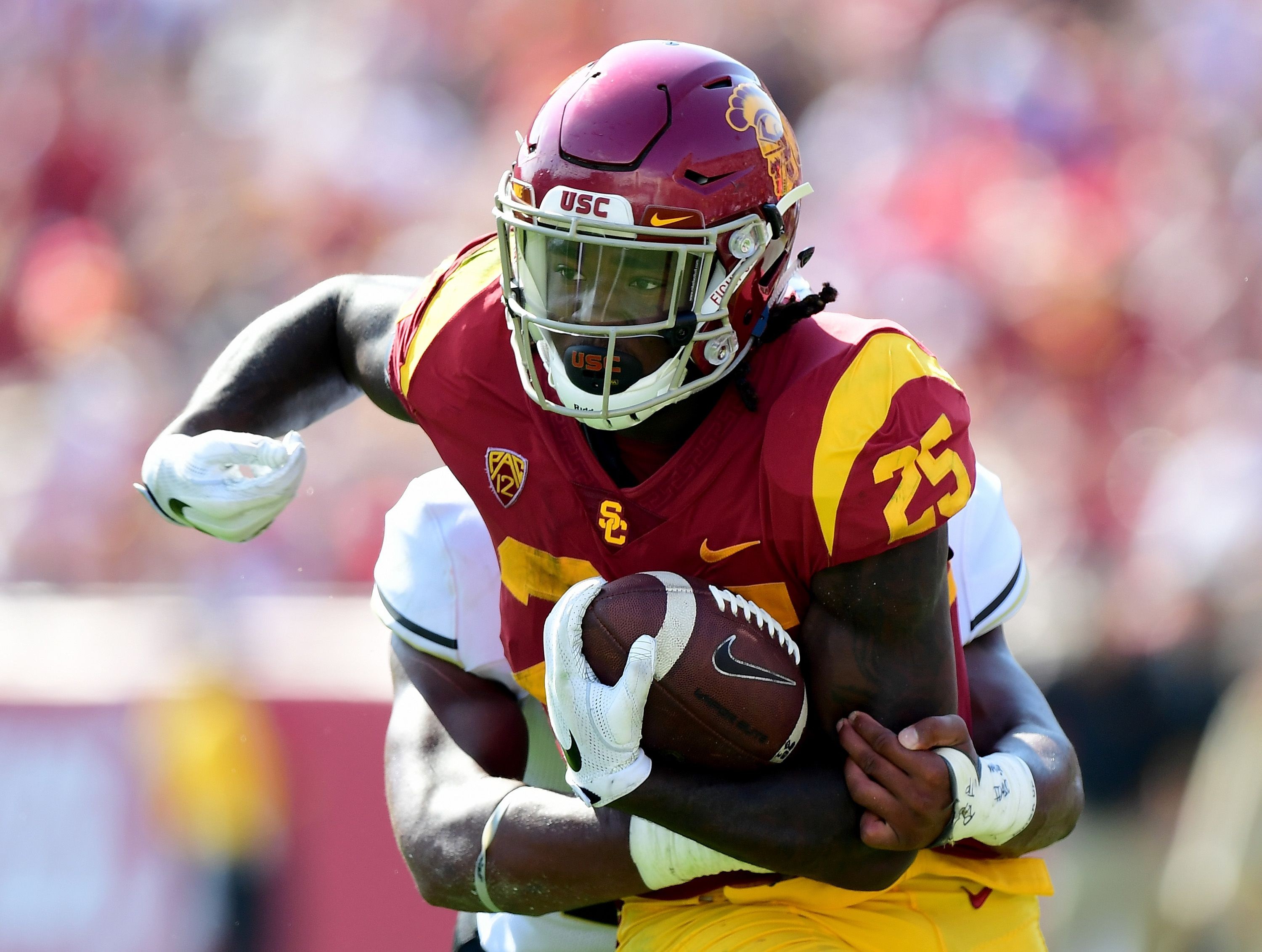 USC Football: Ronald Jones II named finalist for Earl Campbell Award