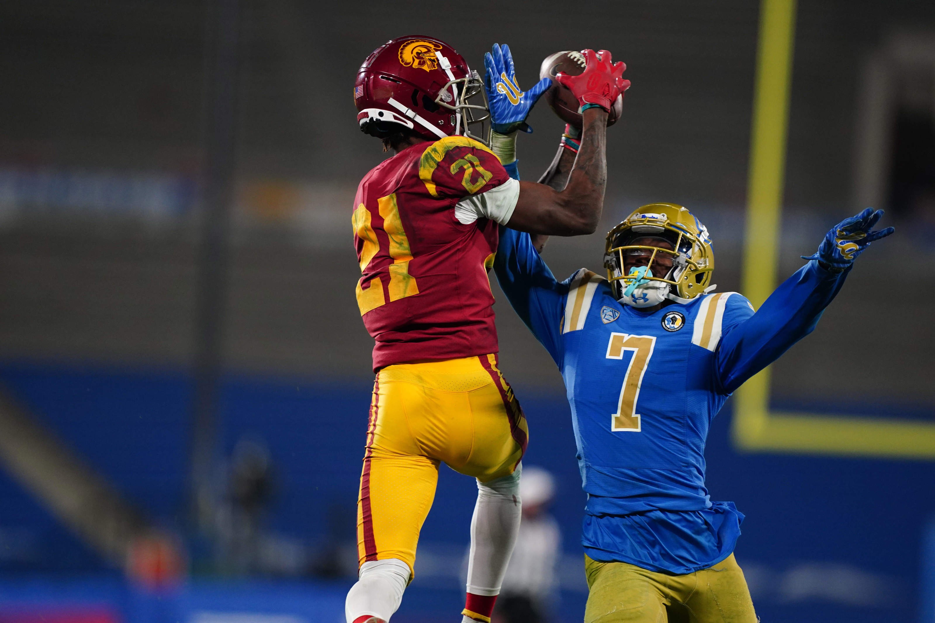 USC football’s studs and duds from a wild rivalry win over UCLA
