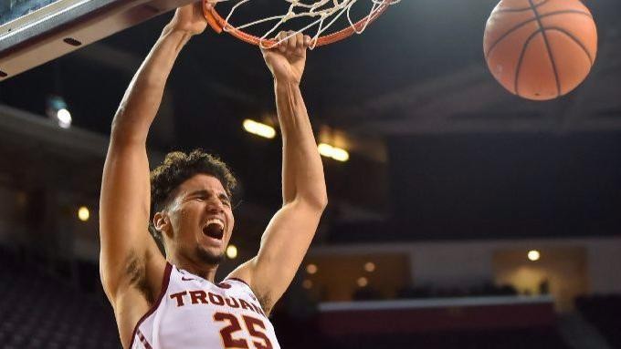 Bennie Boatwright helps the Trojans survive Bison