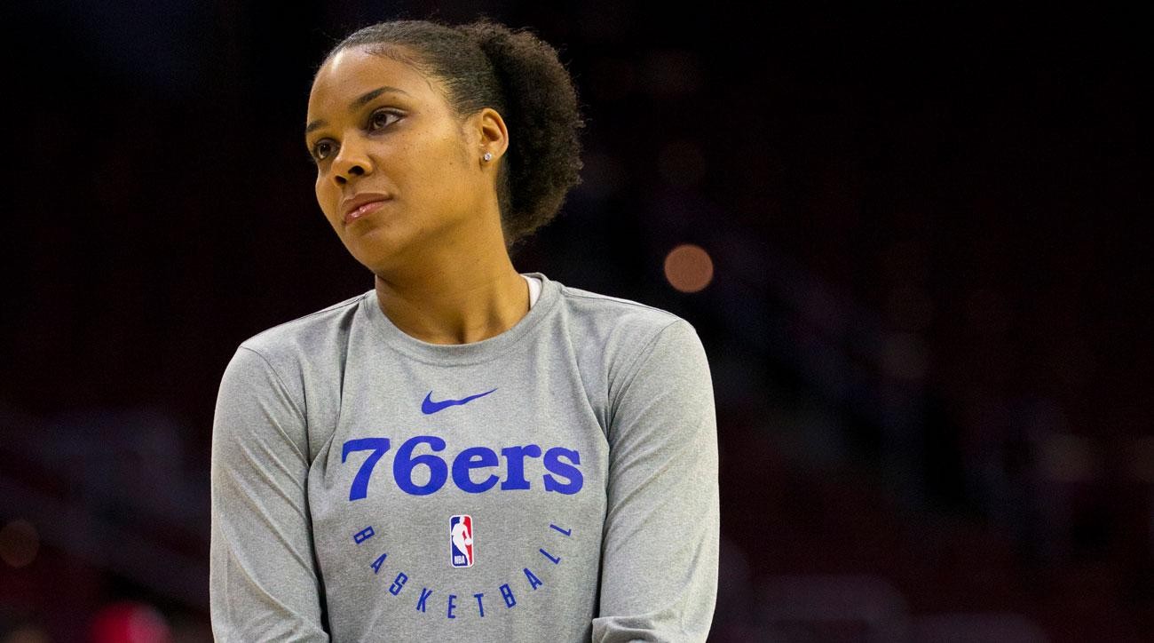Former WNBA Star Lindsey Harding Joins Luke Walton's Staff in Sacramento