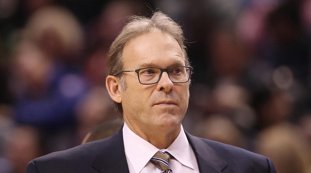 Kurt Rambis is keeping coffee in his pocket for no apparent reason