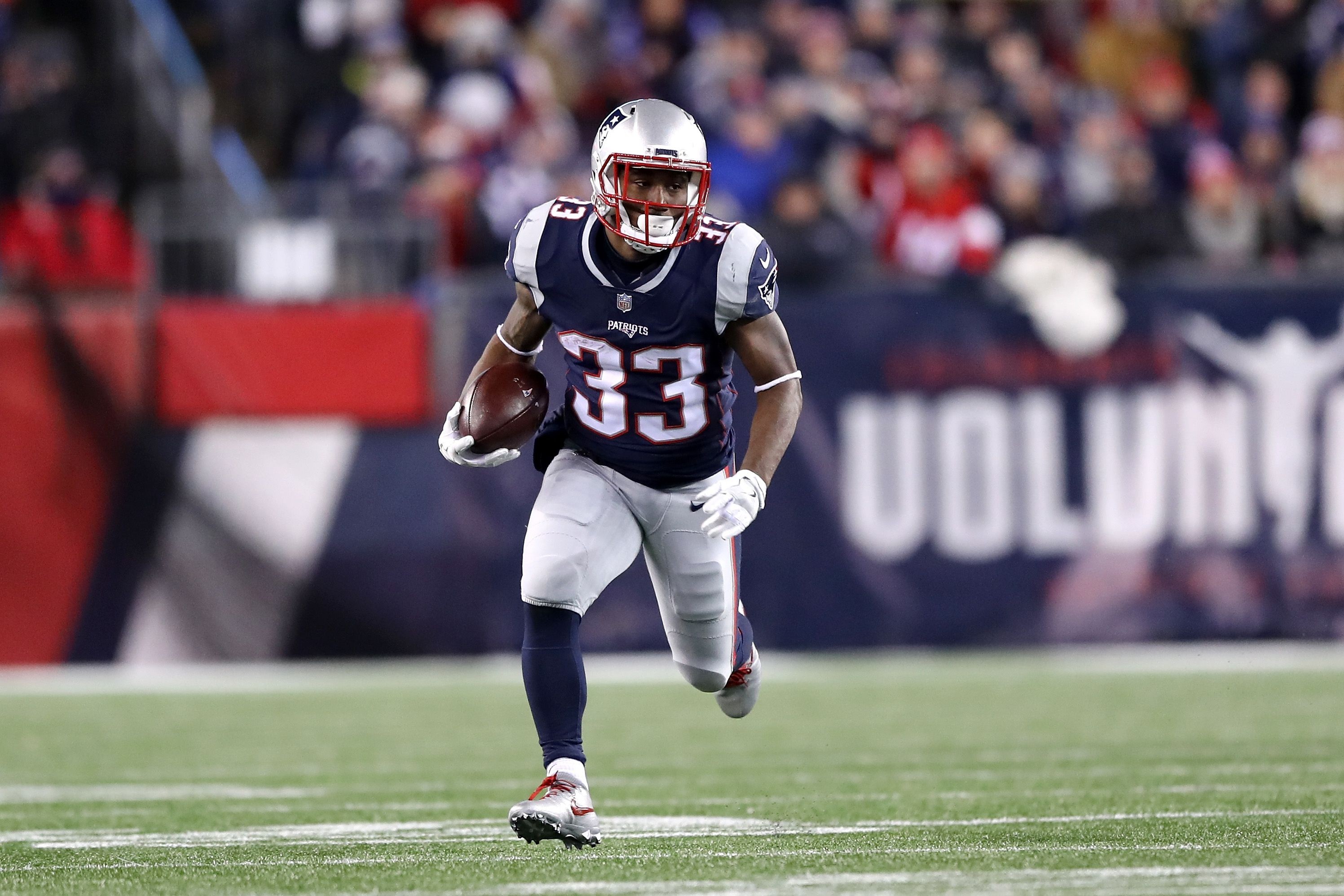 New England Patriots have big decisions looming in free agency