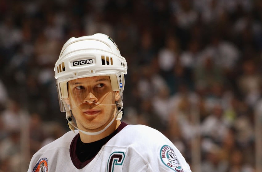 Anaheim Ducks: An Ode to the Legendary Paul Kariya