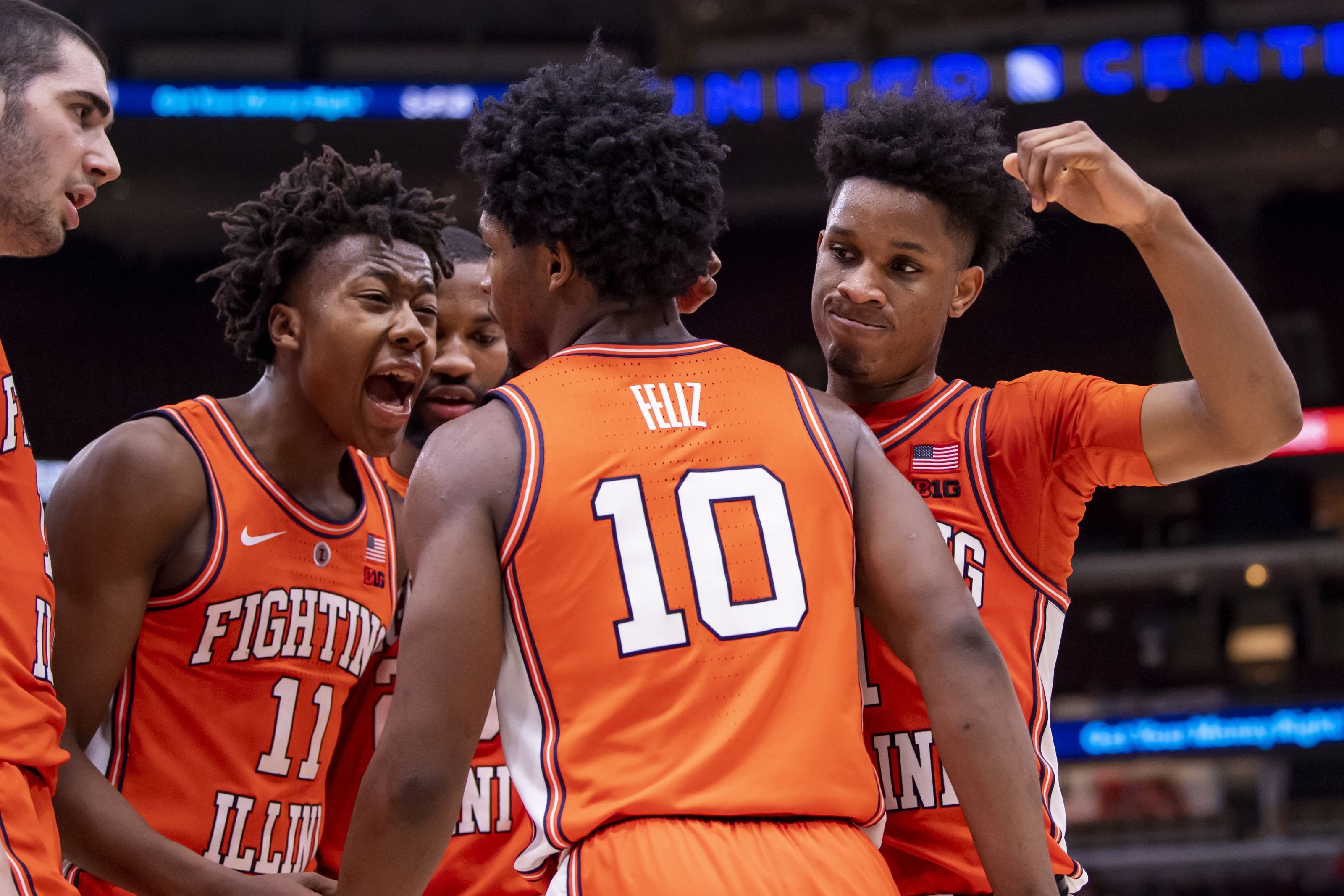 Illinois Basketball: Illini overcome rough game to beat Nicholls State