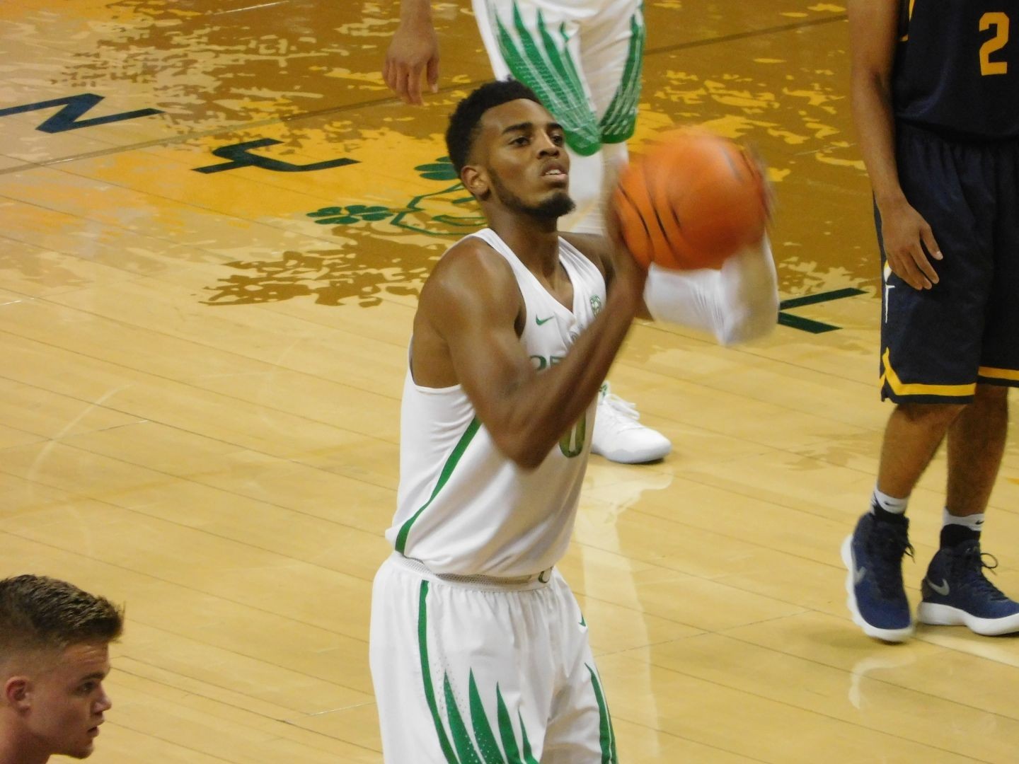 Oregon Men’s Basketball: Troy Brown Leads Ducks Past Prarie View A&M