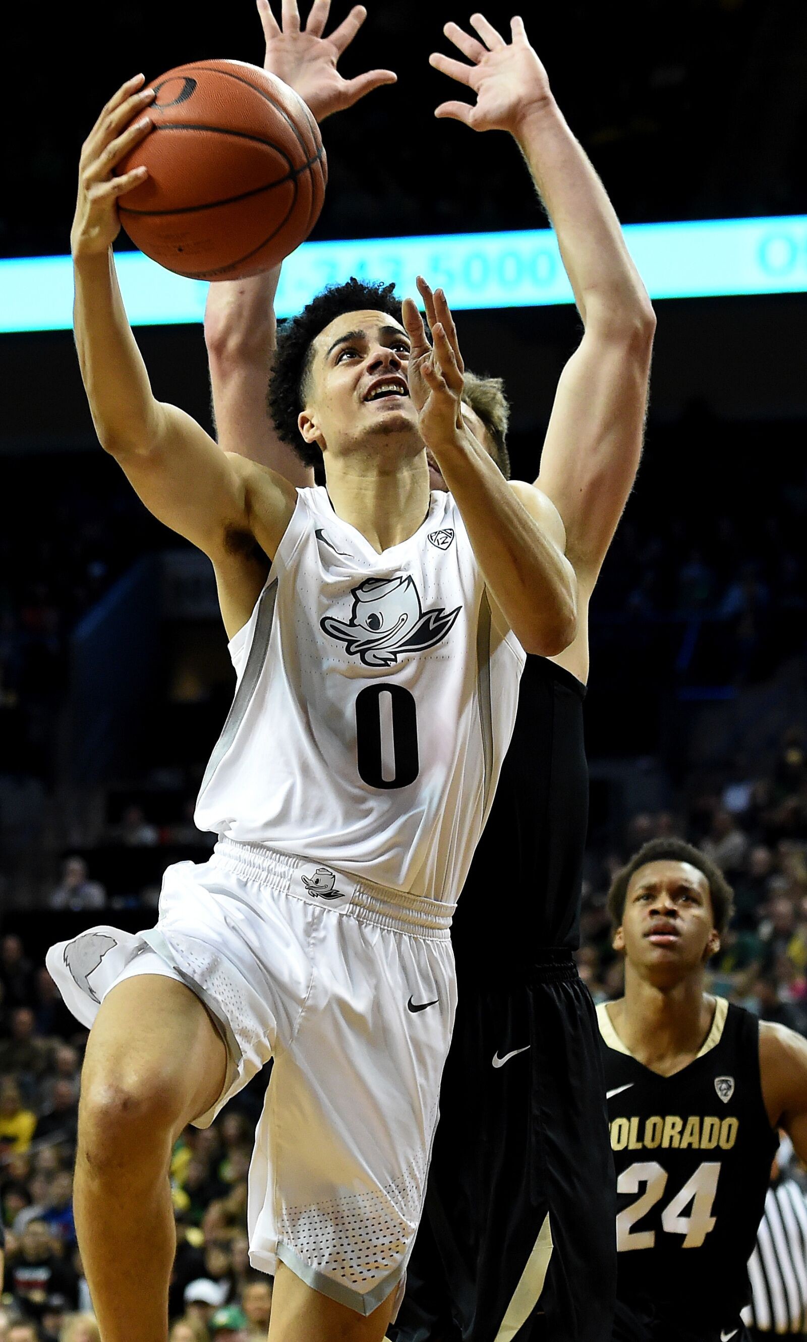 Oregon Basketball: Ducks Rally To Beat Colorado, Tie For First In Pac-12