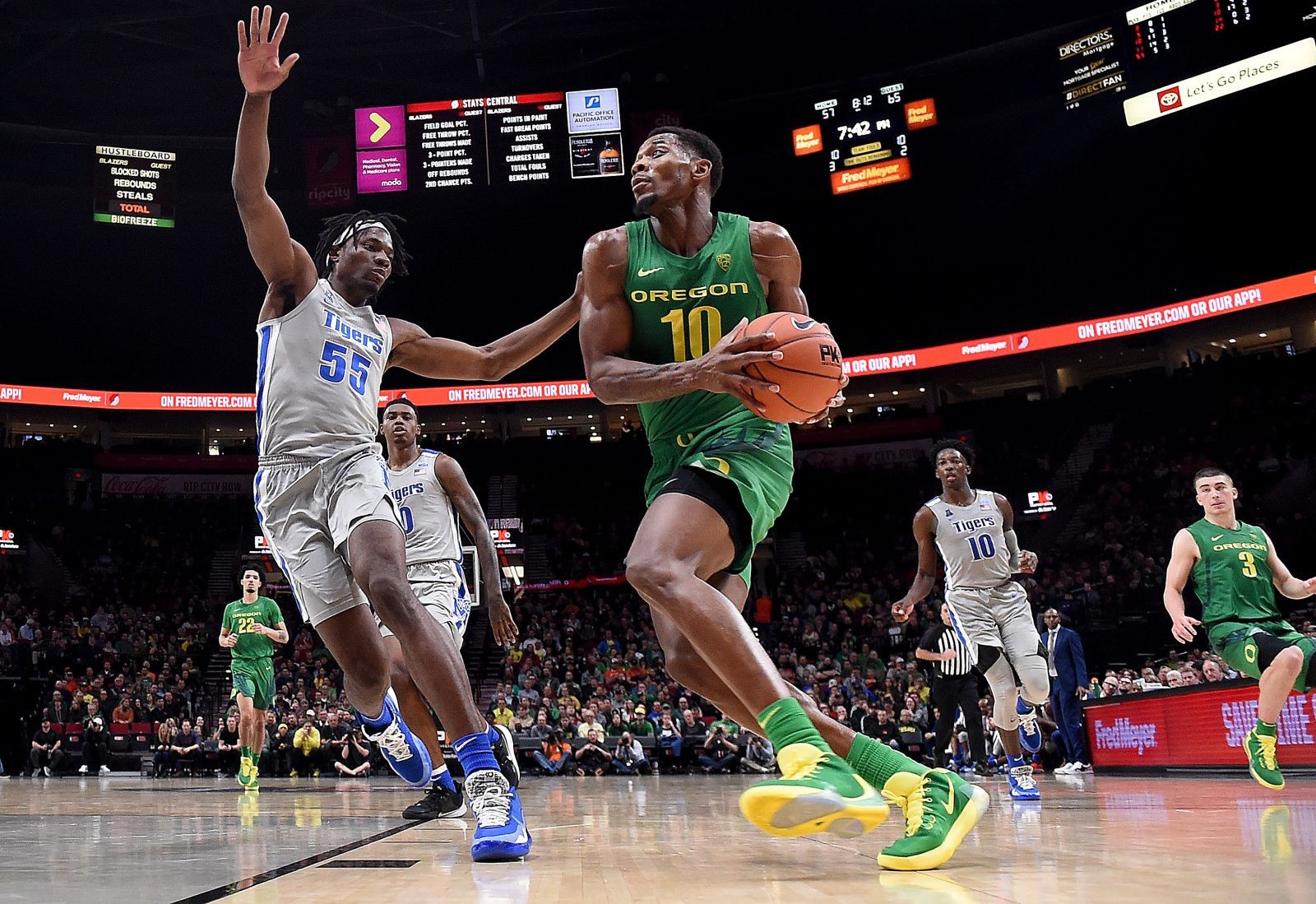 Oregon Basketball: Ducks Face Another Test vs Seton Hall