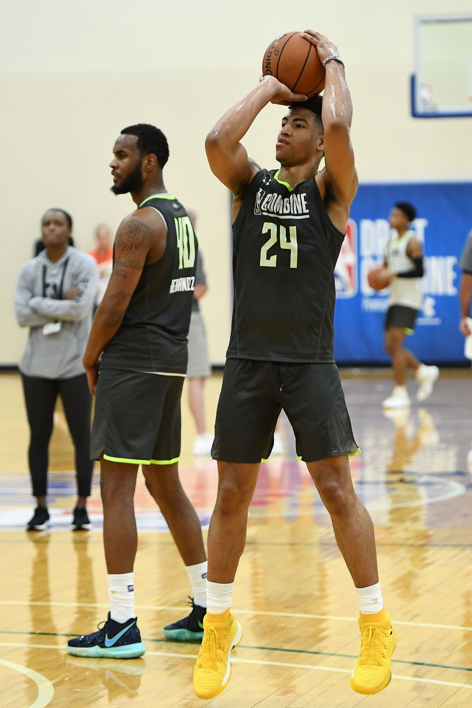 Oregon Basketball: Ducks Face Sweet 16 Challenge vs Houston