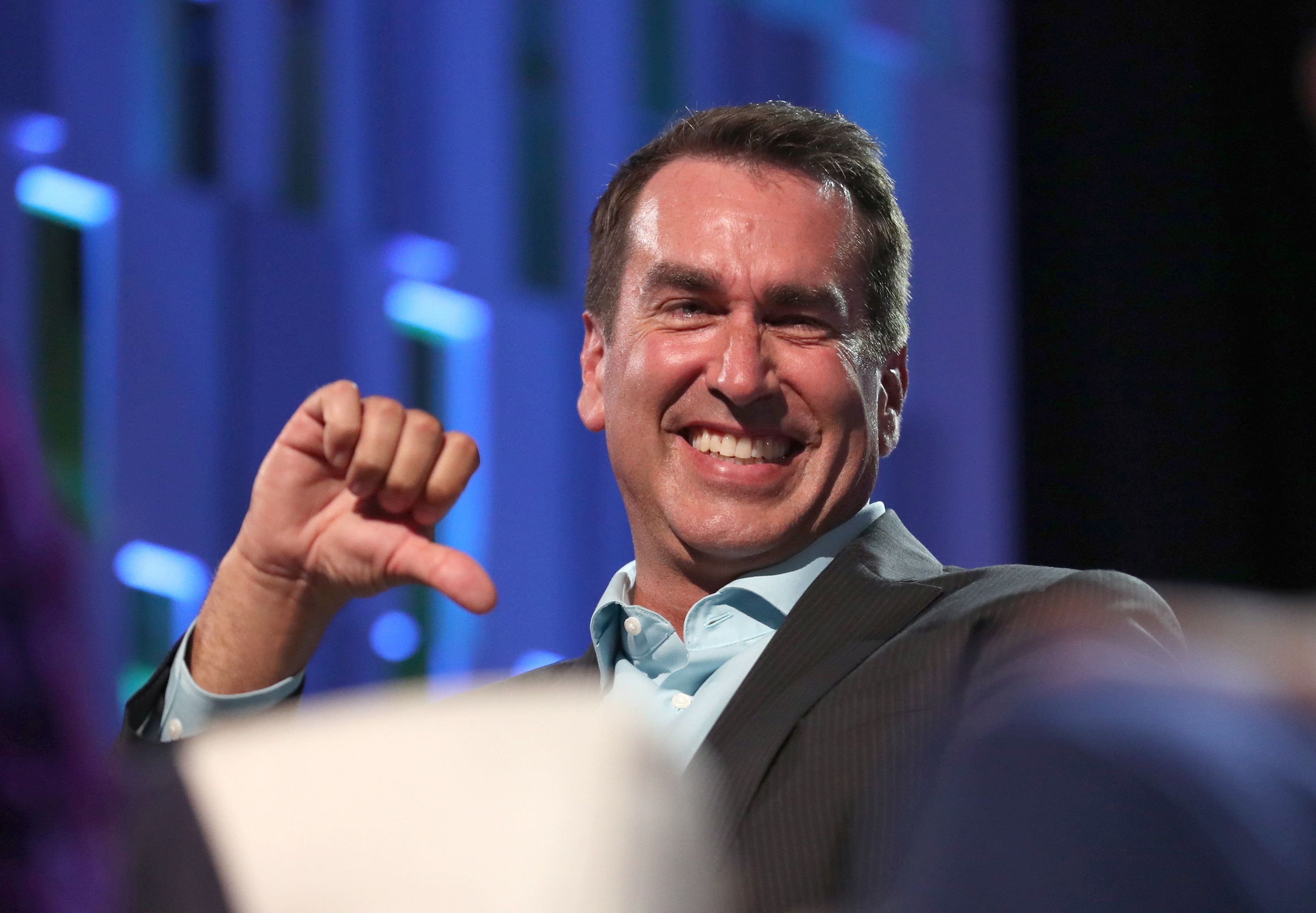 Kansas basketball: Rob Riggle jokes about K-State