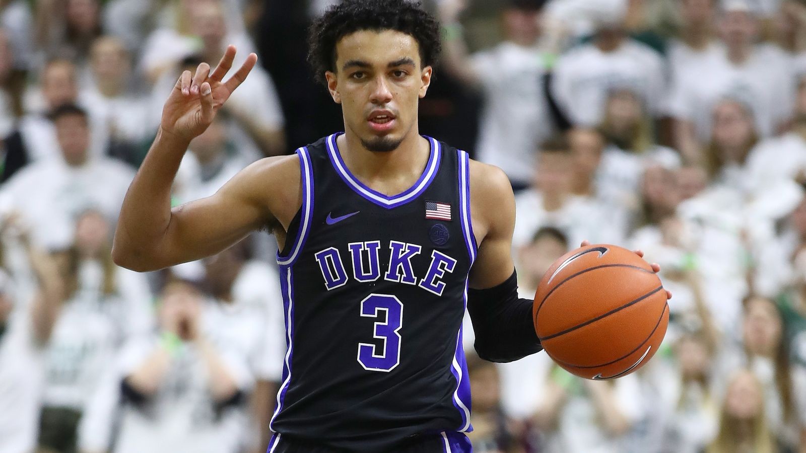Birthday boy Tre Jones leads Duke to victory in second half struggle