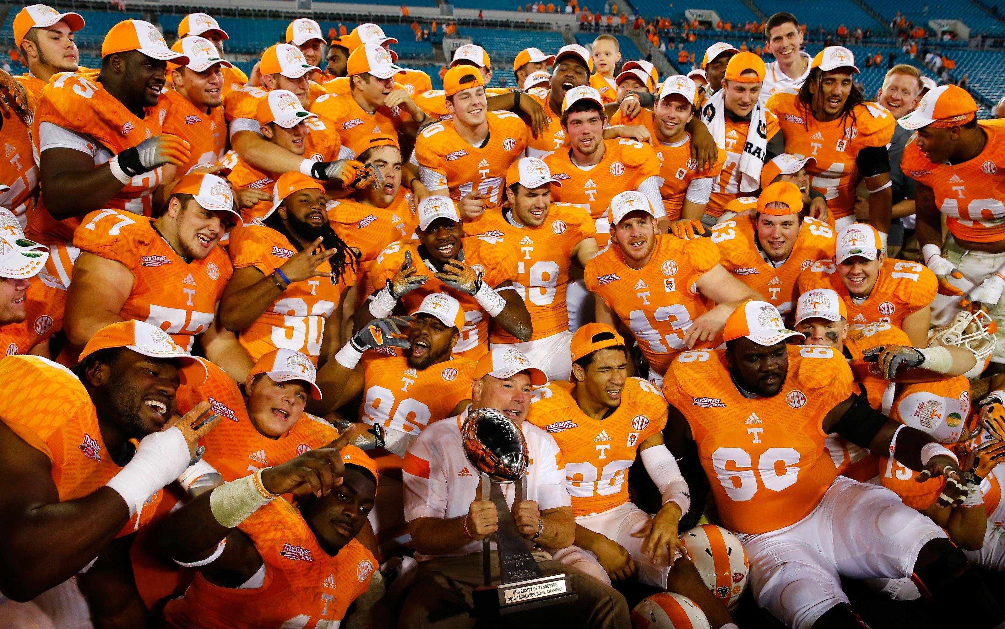 Tennessee football: Five seasons Vols made bowl despite losing record ...