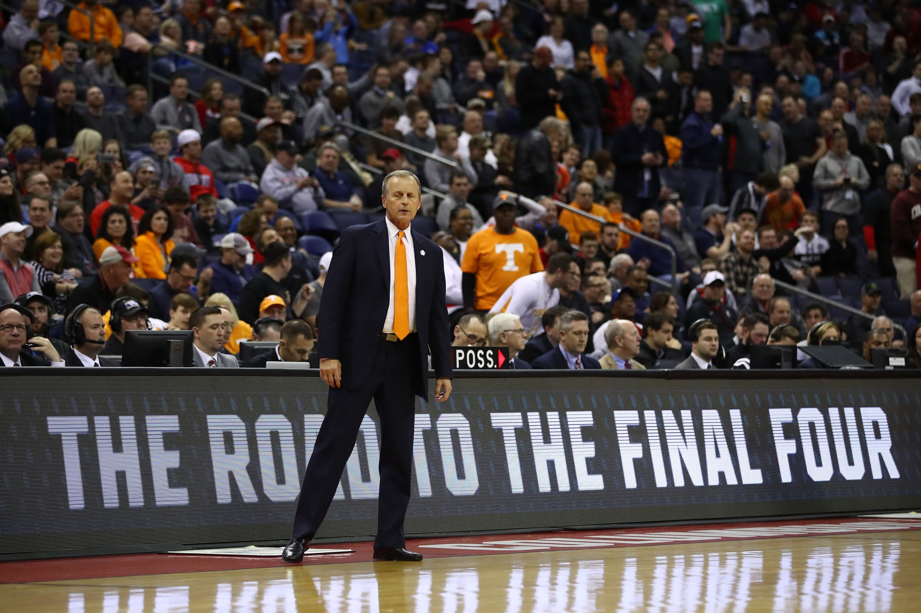 Tennessee basketball at Cincinnati: Vols live stream, game time, TV, radio