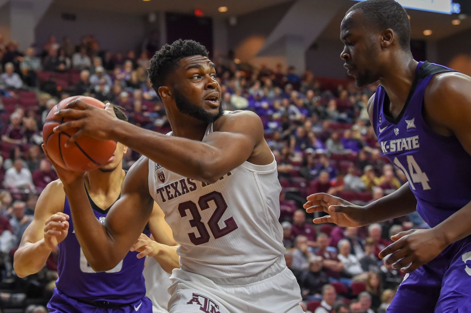 Texas A&M Basketball: Josh Nebo outlook