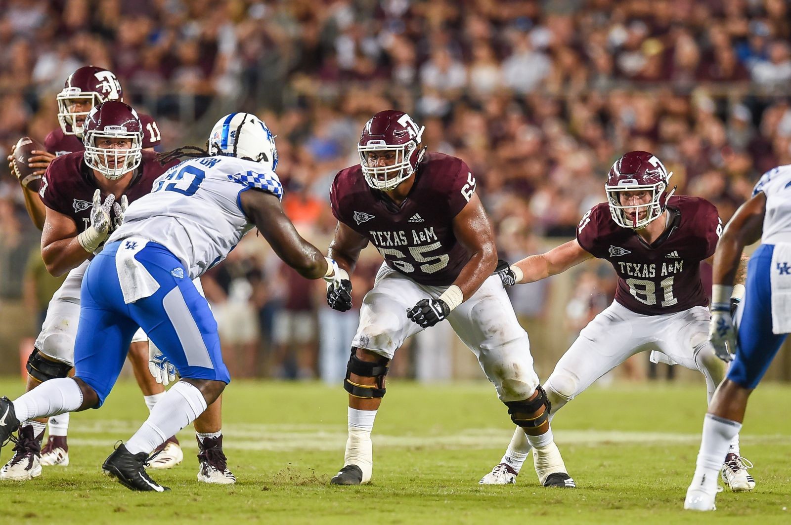 Texas A&M football: Dan Moore, Carson Green offer stability at tackle