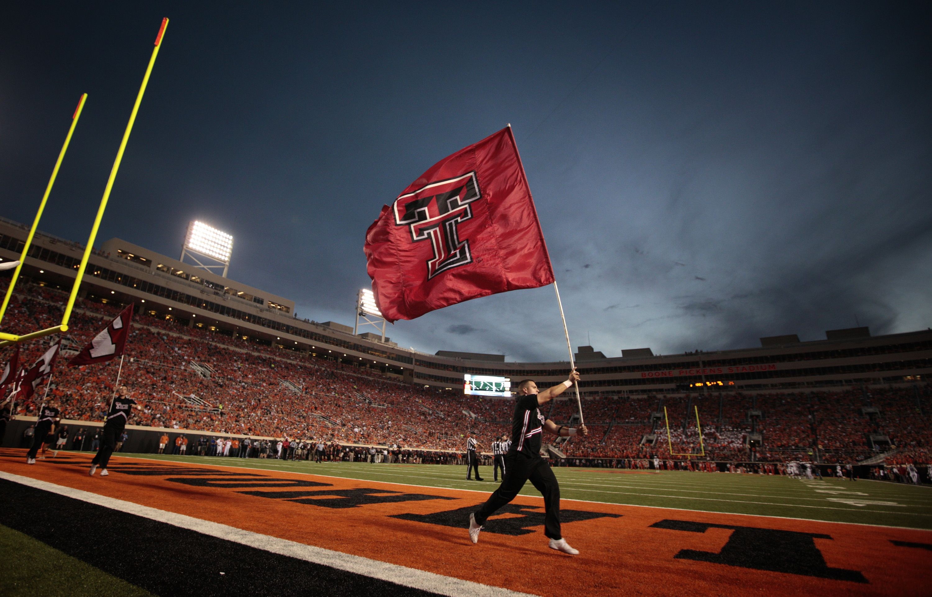 Texas Tech Football Lands 3-Star Defensive End Tony Bradford Jr.