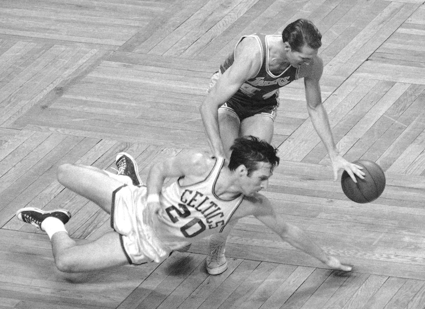 1968: Lakers' first 'Big 3' didn't deliver immediate banner