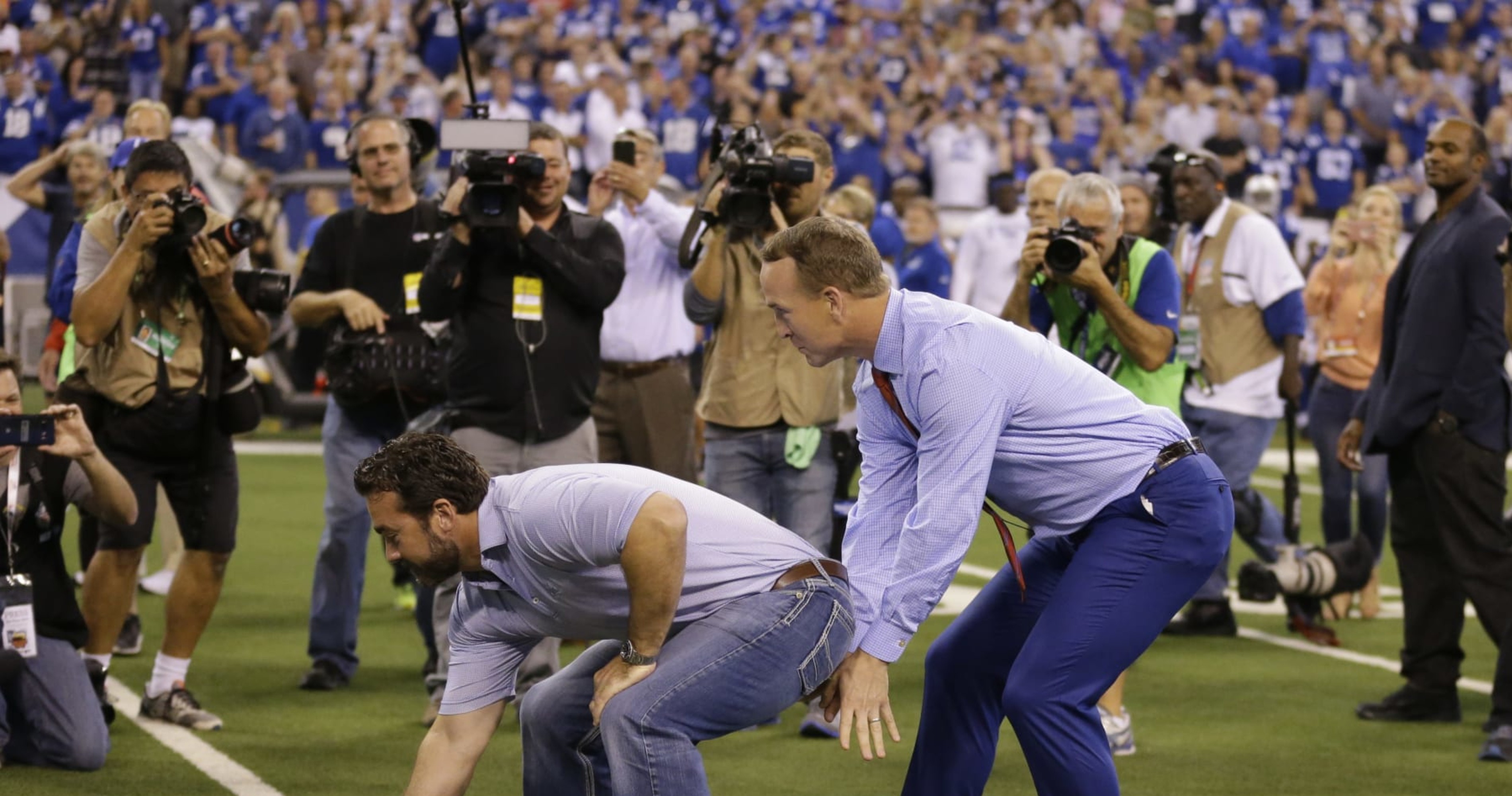 Peyton Manning 'Surprised' Jeff Saturday Became Colts HC: 'I'm Pulling ...
