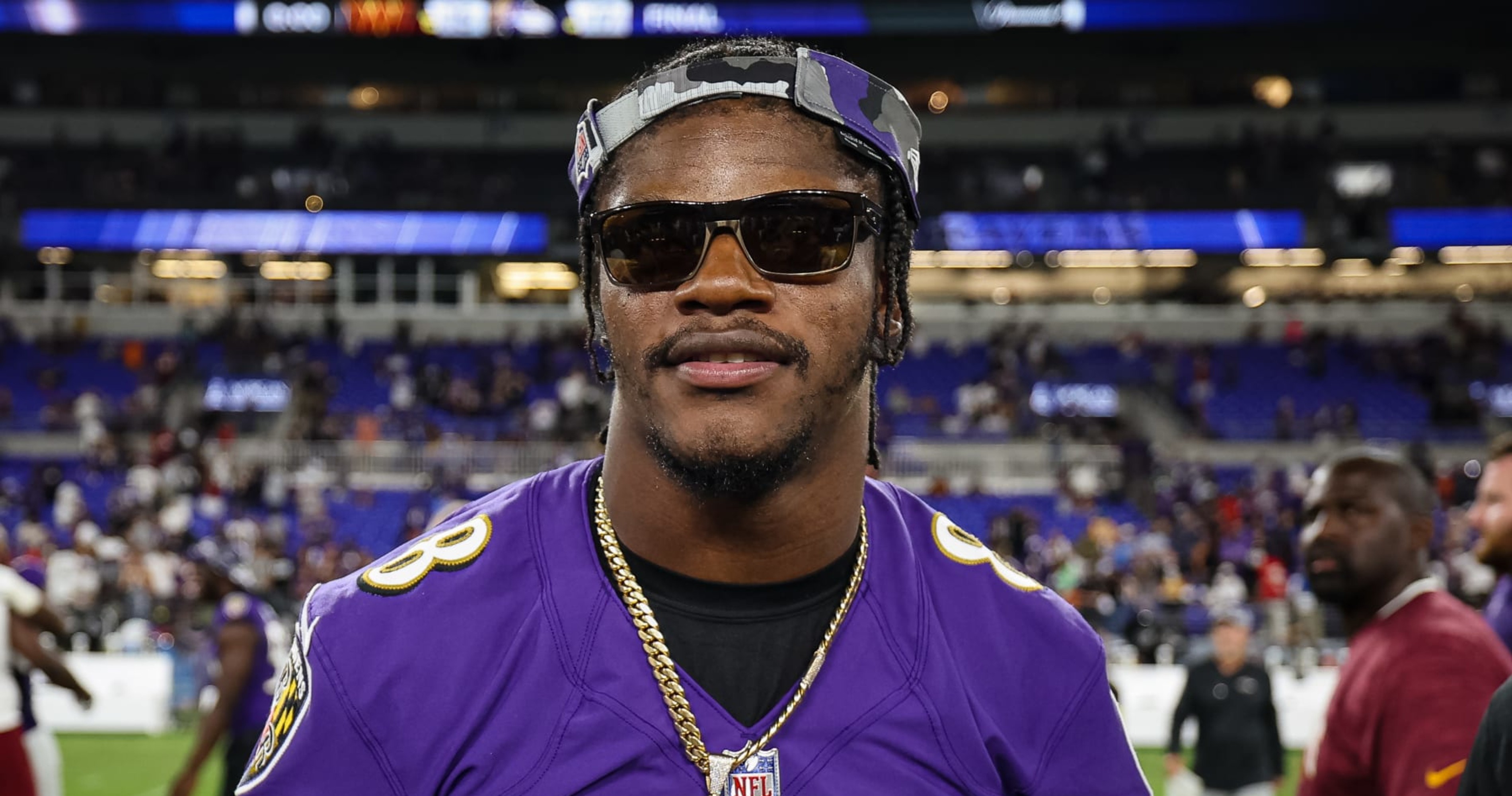 Lamar Jackson Responds to Ravens Contract Meme with Laughing Emoji