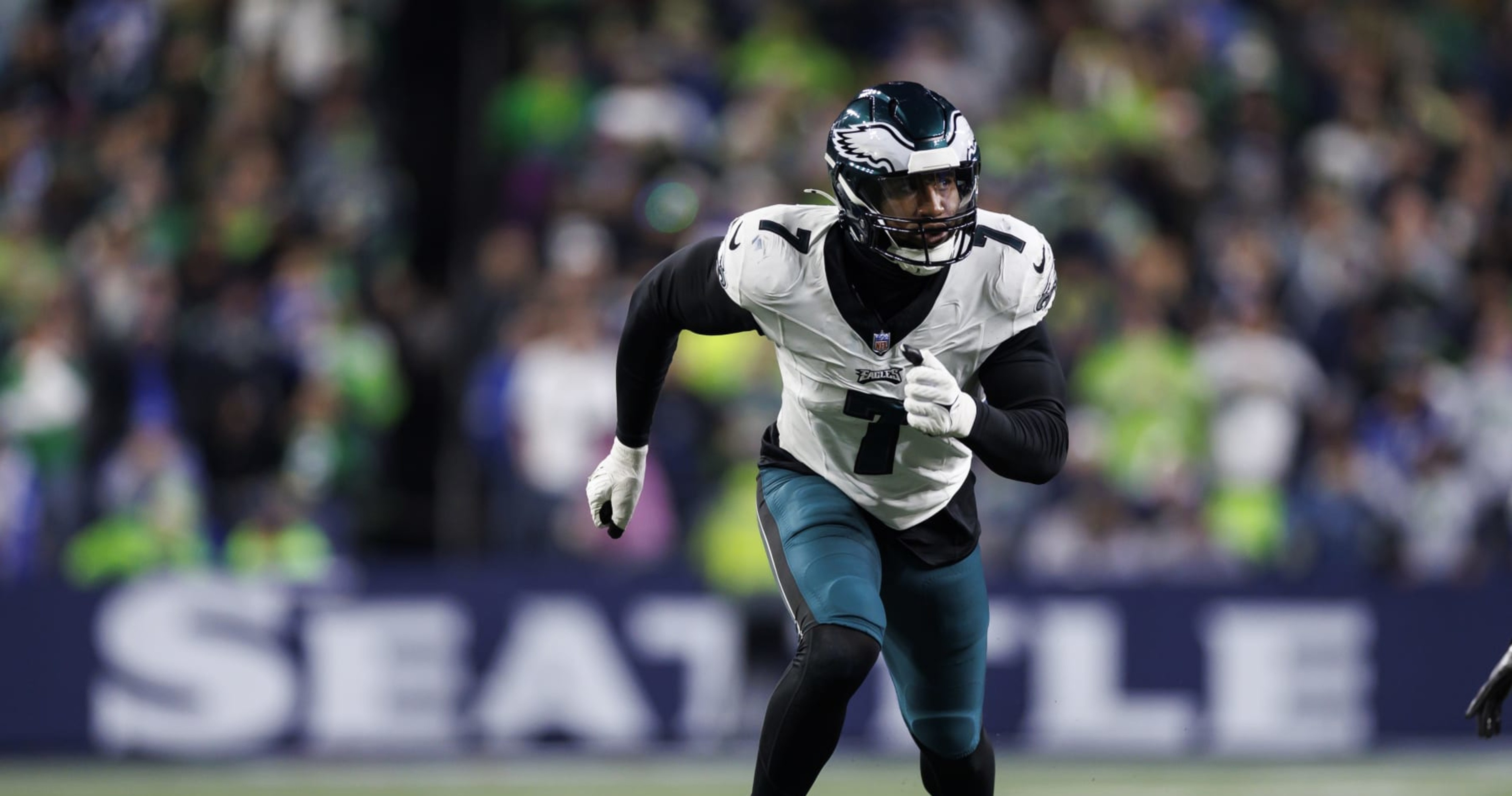 Jets' Haason Reddick Says 'Stop Believing the Foolery' amid Contract Rumors