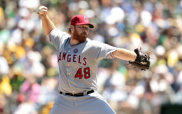 Ex-pitcher Hanson dies at 29