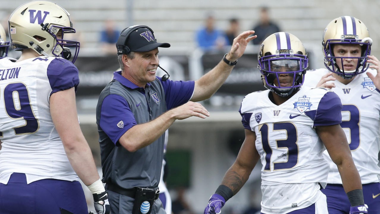 LOOK: Oregon releases uniforms designed by cancer patients for Nebraska ...