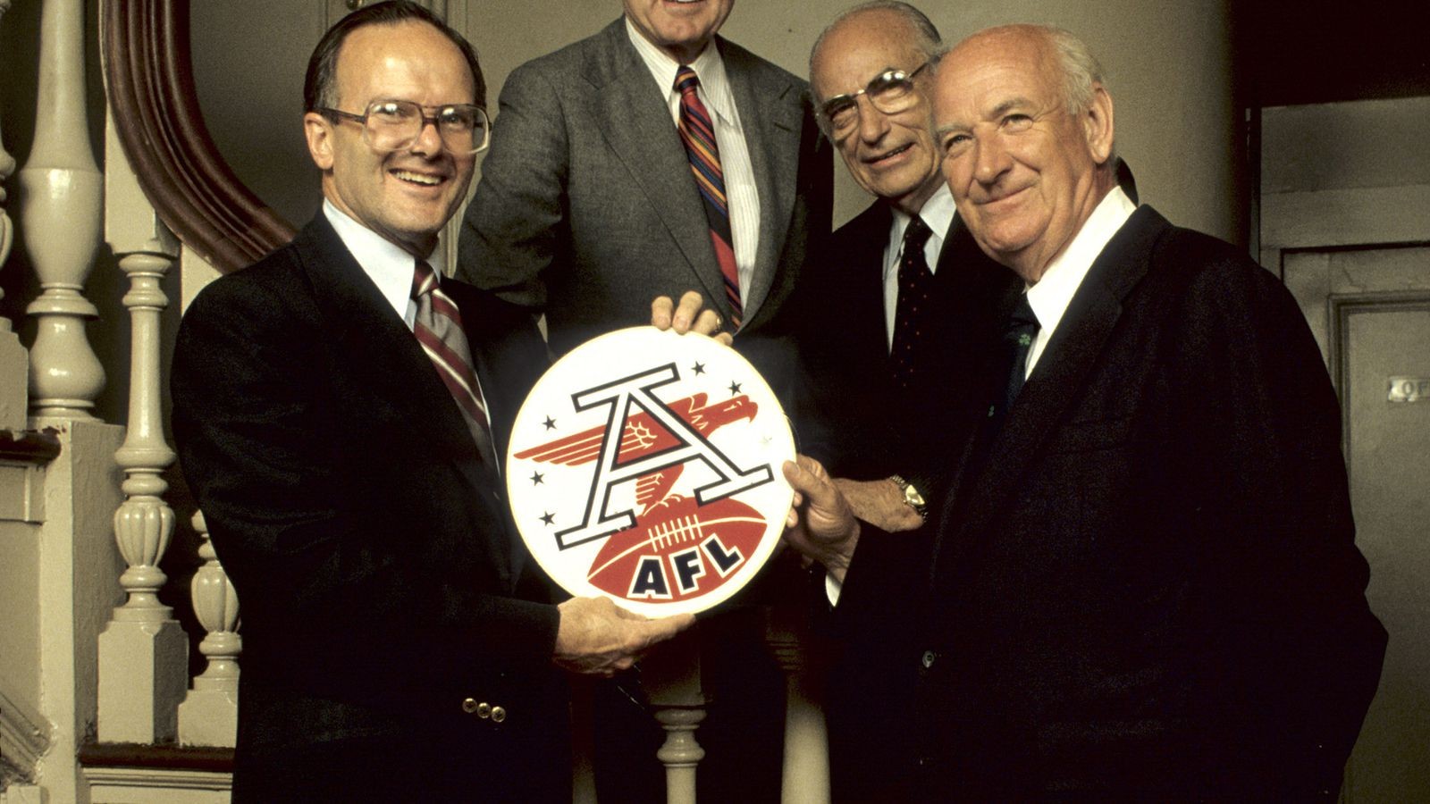 Chiefs announce “Lamar Hunt Legacy Seat” at Arrowhead Stadium