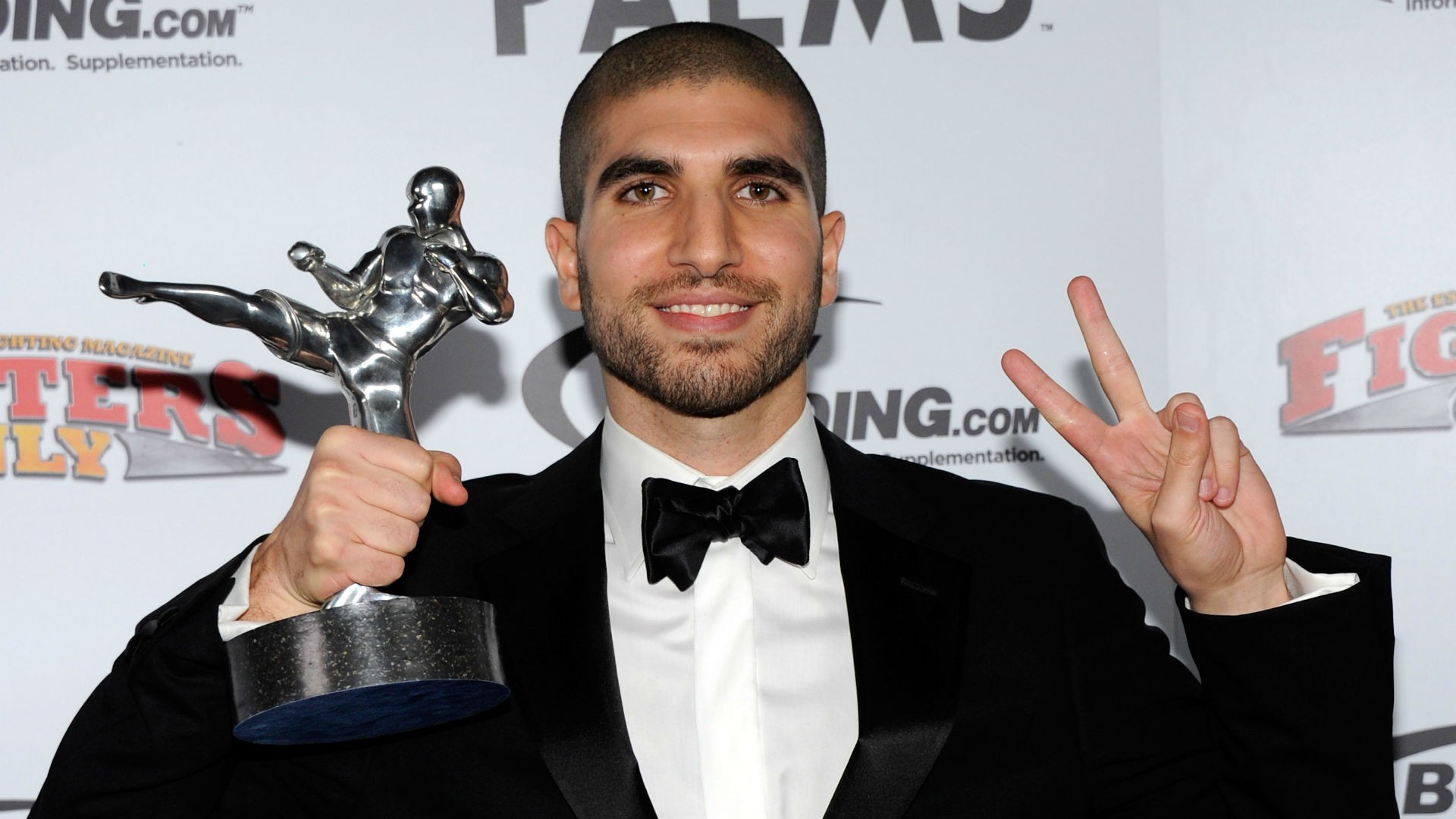 MMA reporter Ariel Helwani explains why he was kicked out of UFC 199