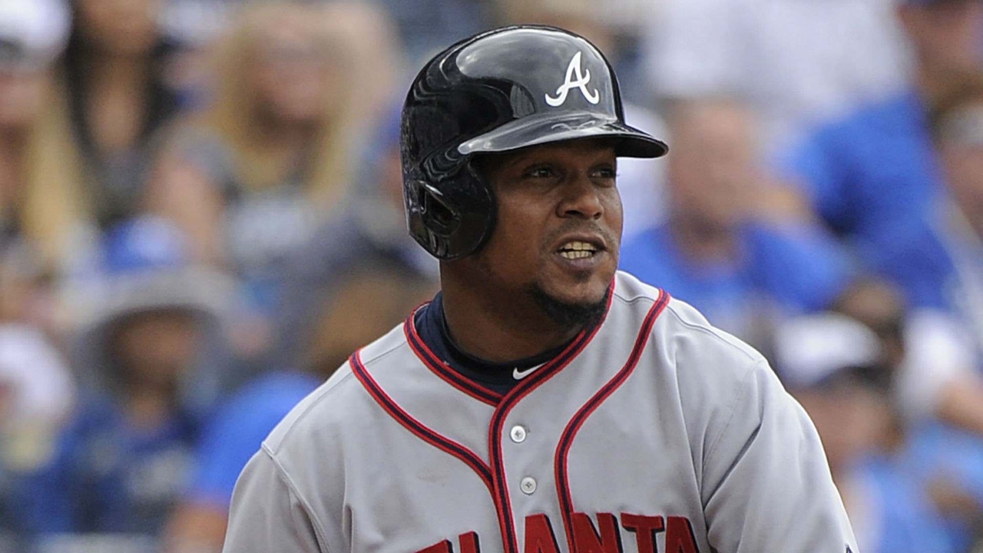 Braves' Erick Aybar scratched from lineup after choking on chicken bone