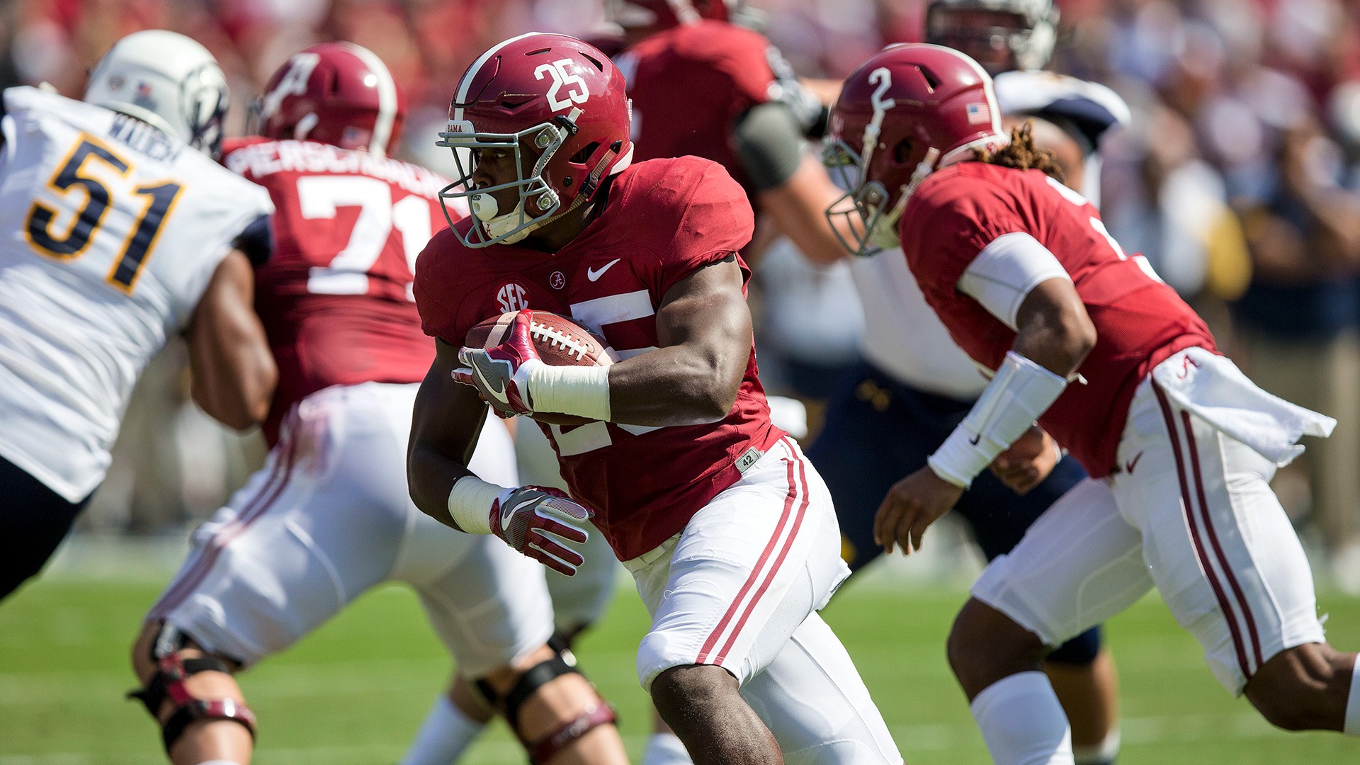 Who is Joshua Jacobs? Everything you need to know about Alabama's ...