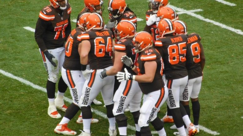 Final Chance: Browns head to Pittsburgh in hopes of avoiding an 0-16 season