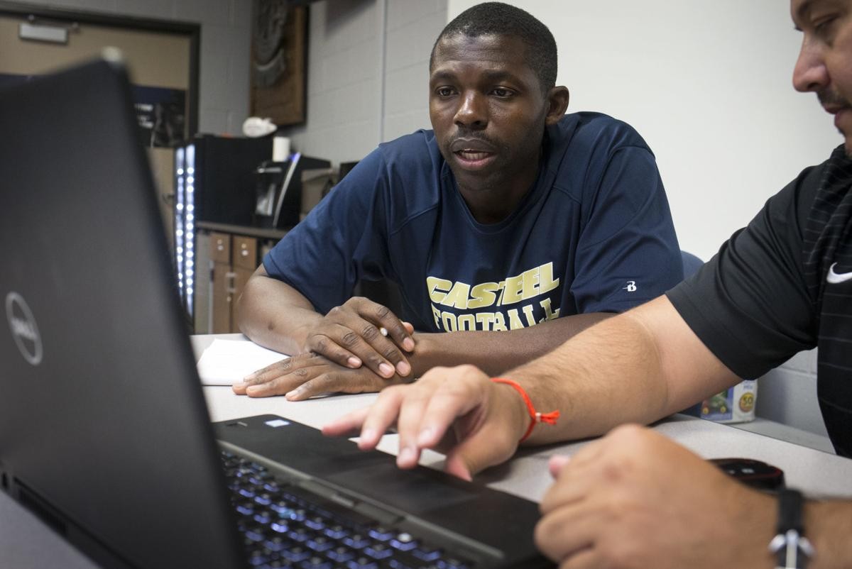 Steven M. Sipple: Modest about Husker career, Bobby Newcombe finds his ...