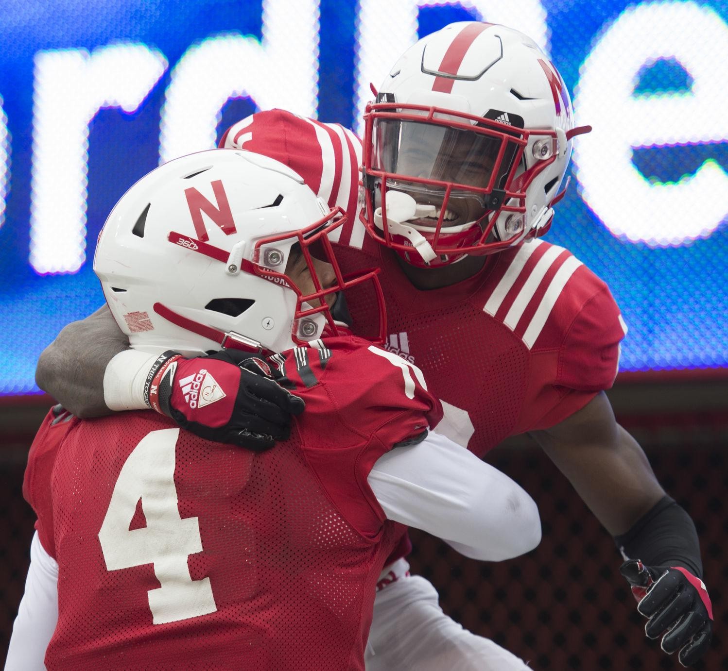 Husker senior Mike Williams determined to make blocking strong part of ...