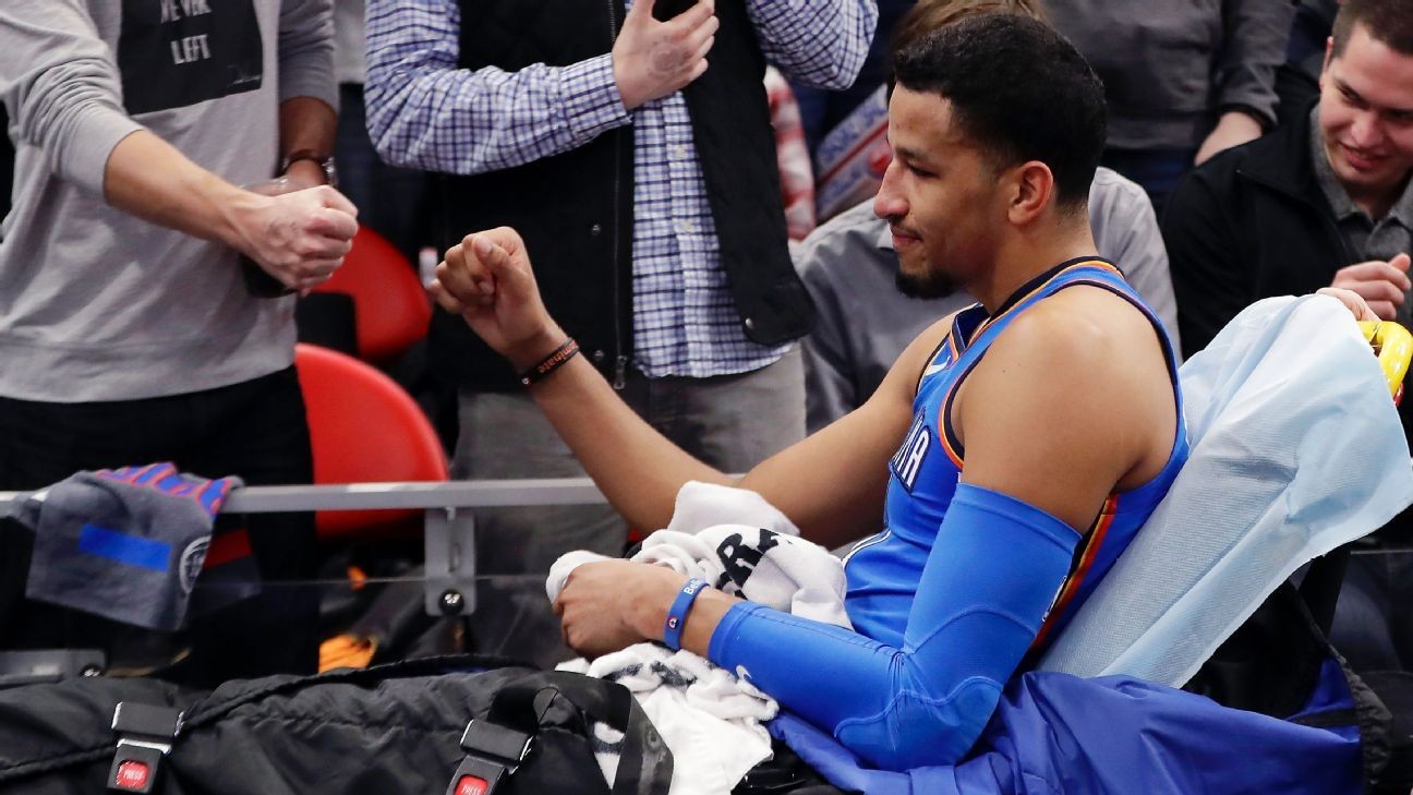 Thunder's Andre Roberson to miss two more months after knee setback