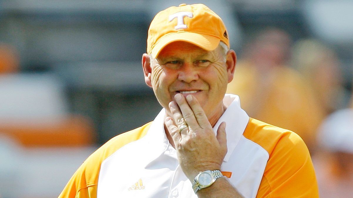 Hall of Fame coach Phillip Fulmer to serve as Tennessee athletic director