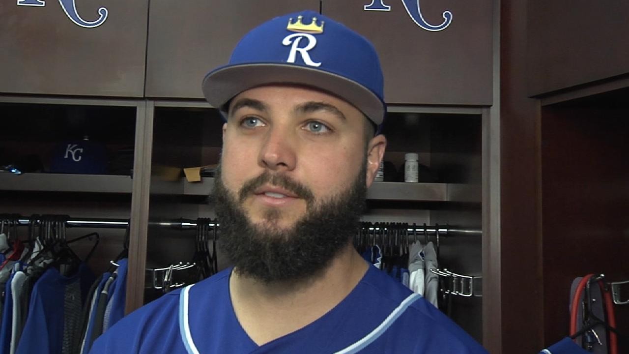 Royals' Junis dominates over 4 hitless innings