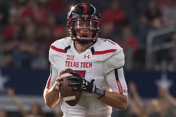 Report: Texas Tech grad transfer QB Davis Webb to visit Auburn