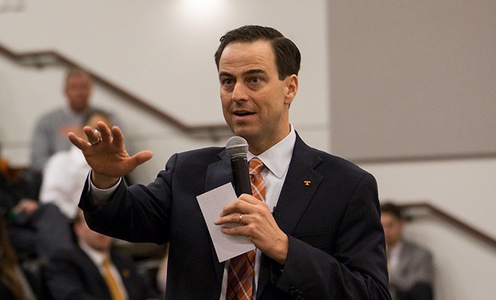It’s time for John Currie to make a move — or at least say something