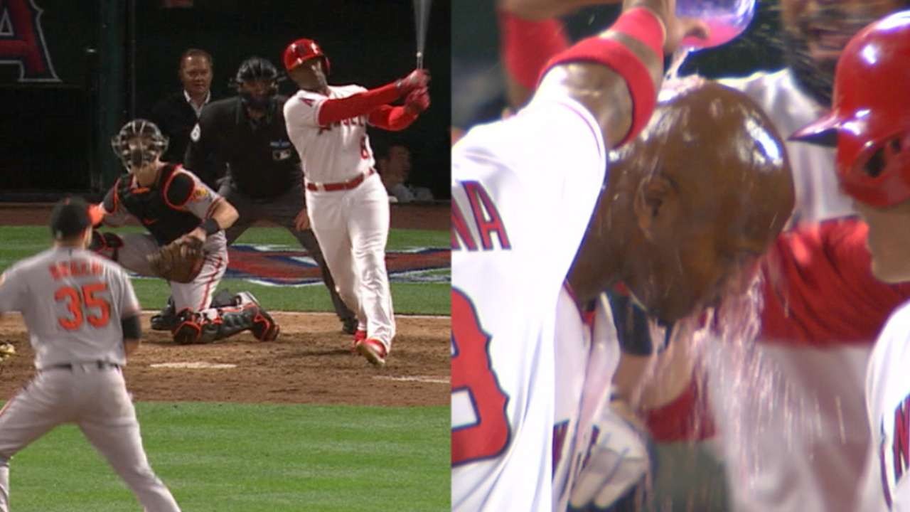 Ramirez shines in first Cactus League test