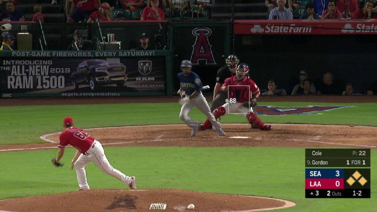 Angels fall to M's in 2nd bullpen game in 3 days