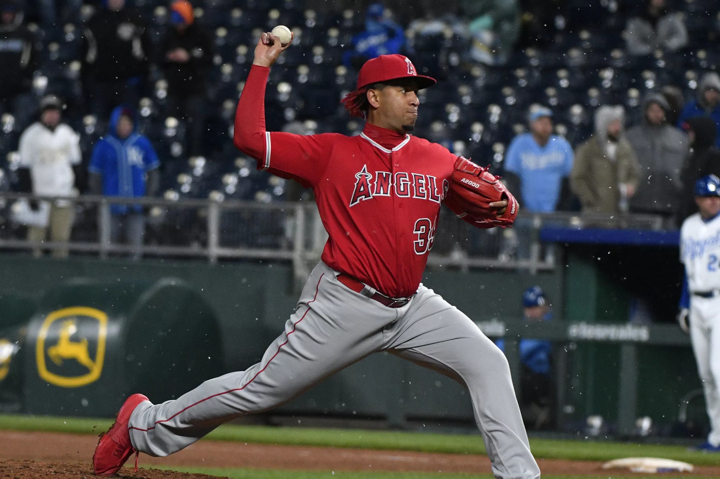 Keynan Middleton hits the DL and other pitching updates