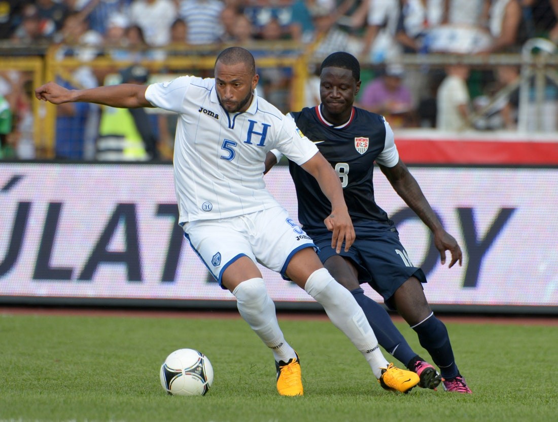 En Mis Palabras: La Vida de Víctor Bernárdez