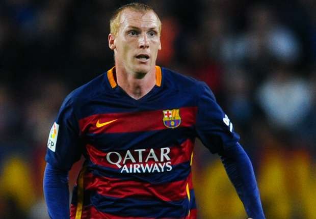 Mathieu ready to make Barcelona comeback