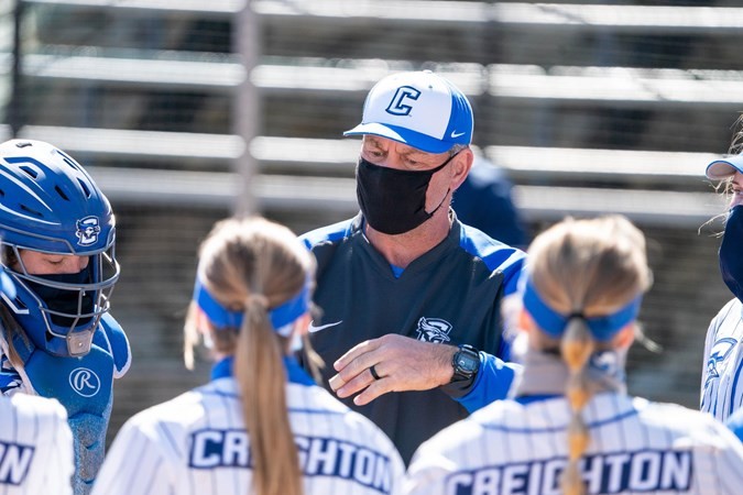 Softball Completes Series Sweep Of Seton Hall, Vigness Collects 800th ...