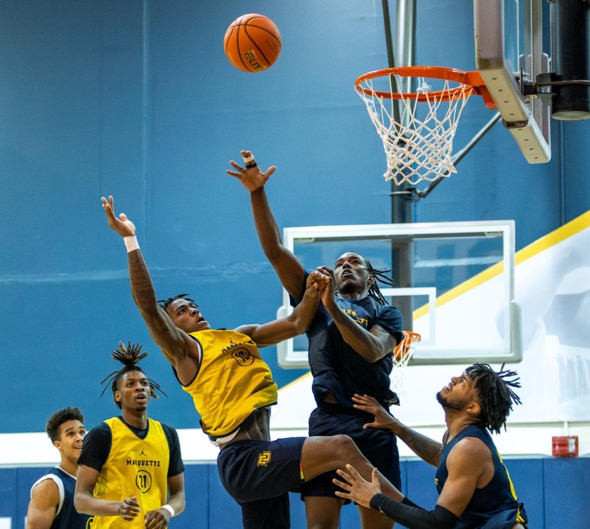 Meet the 26-page culture document Shaka Smart uses to ‘sustain ...