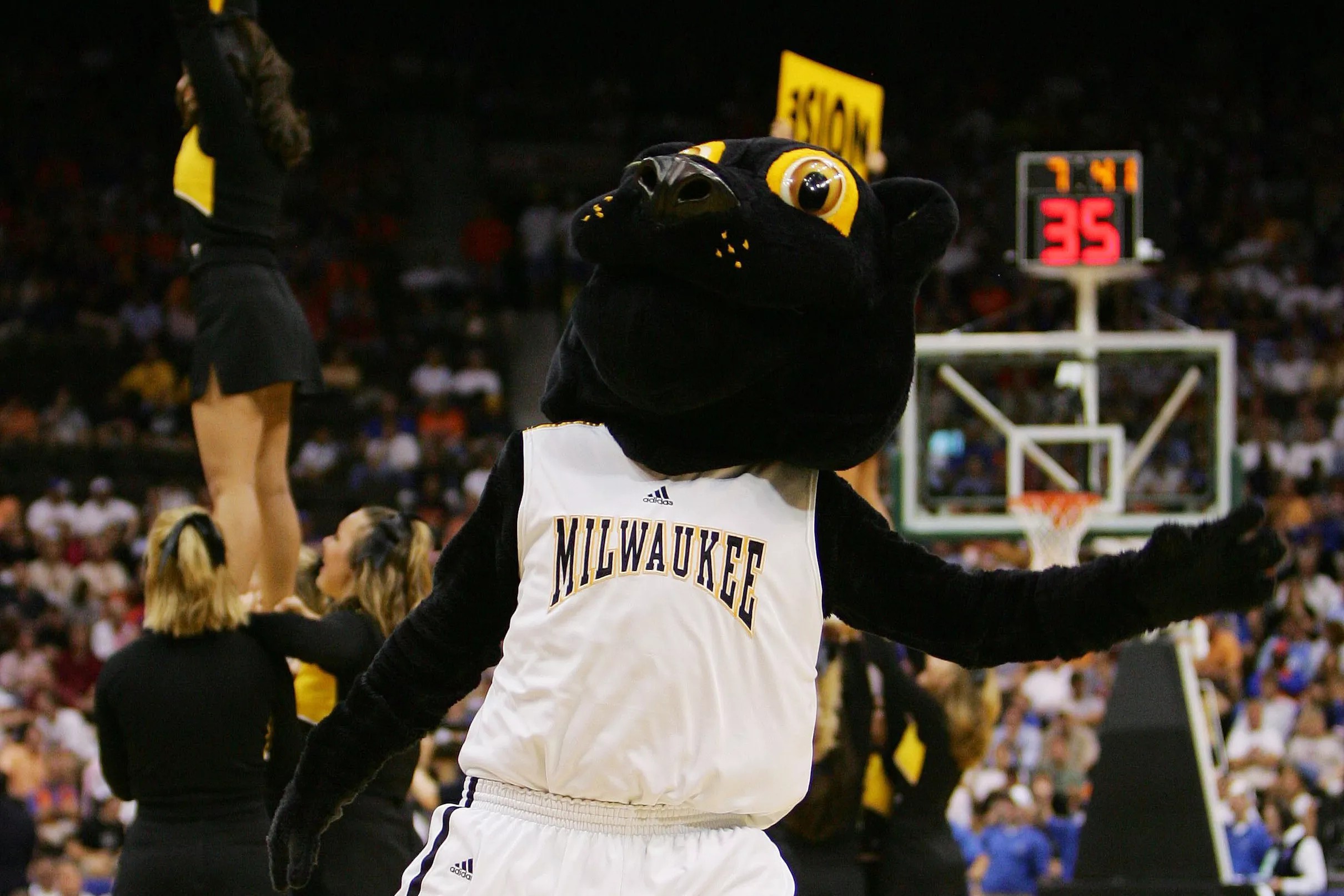 Marquette Volleyball Preview: at Milwaukee Panthers