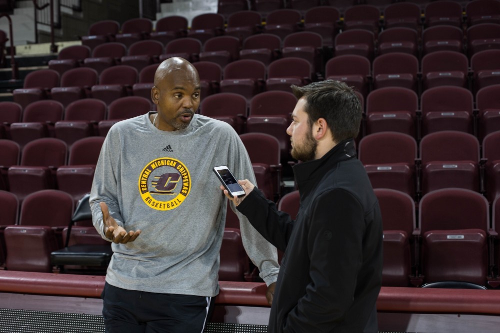Q&A: Men's basketball assistant coach Kevin Gamble reflects on NBA and ...
