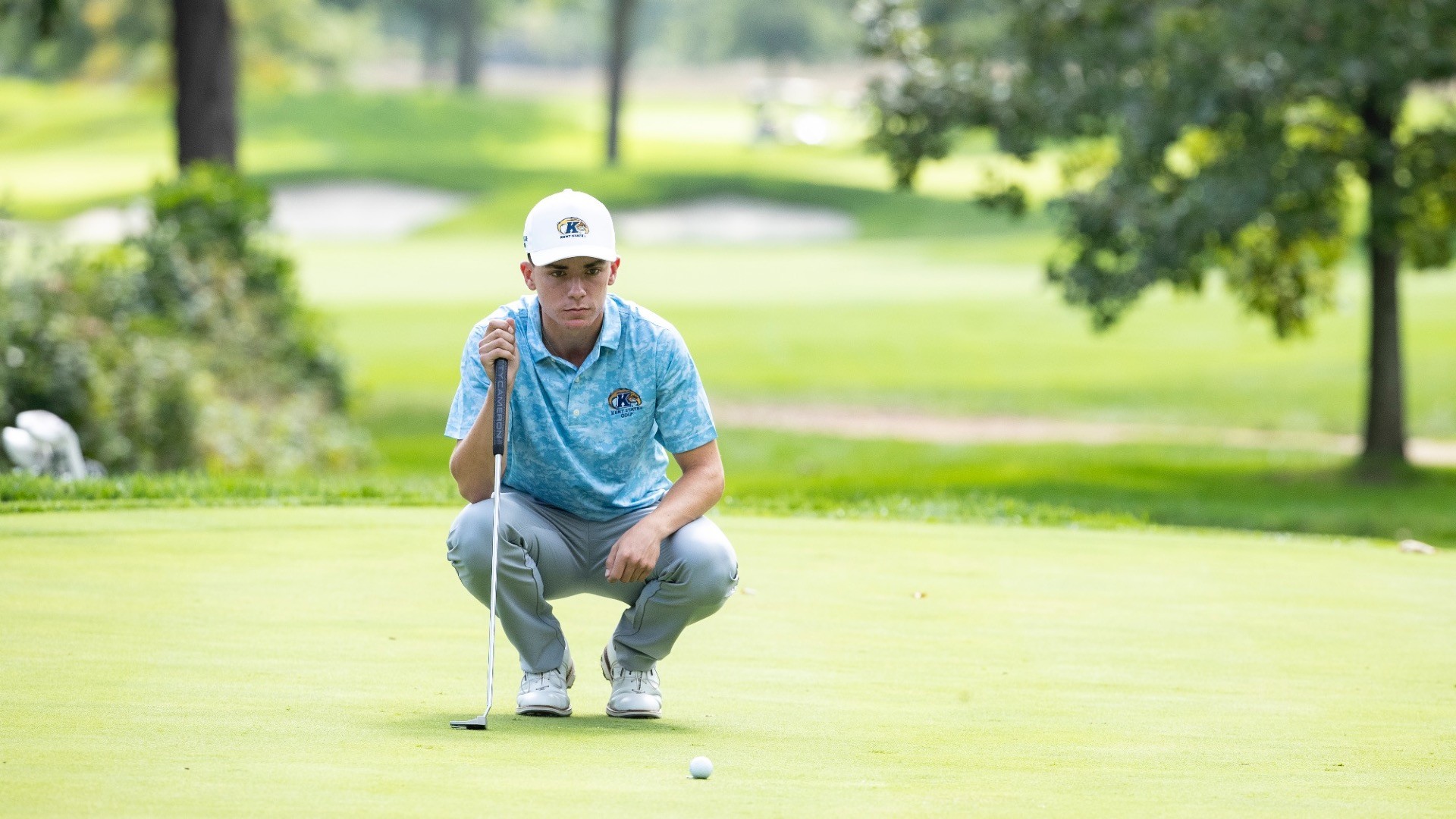 Flashes Atop Leaderboard after Opening Round at Robert Kepler ...