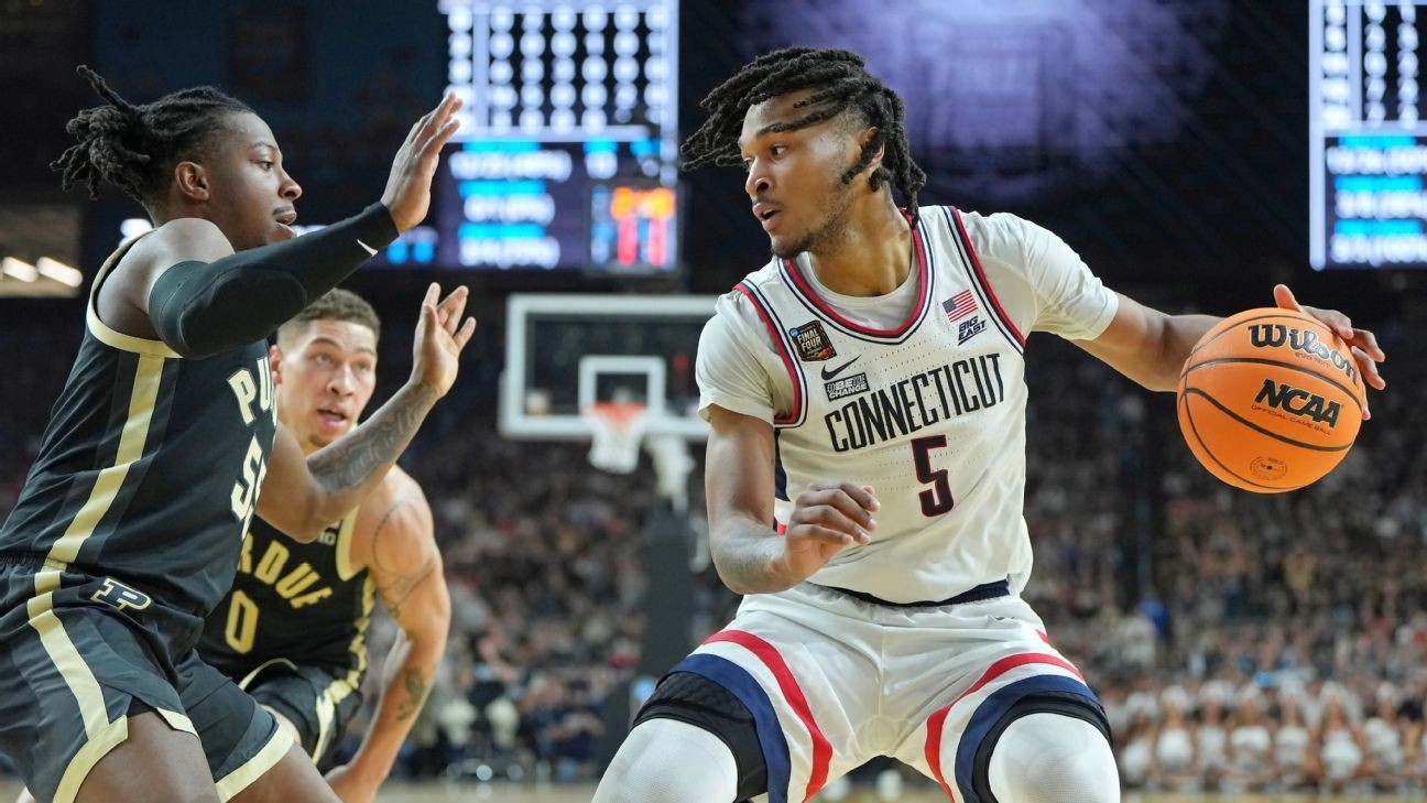 UConn freshman star Stephon Castle enters NBA draft